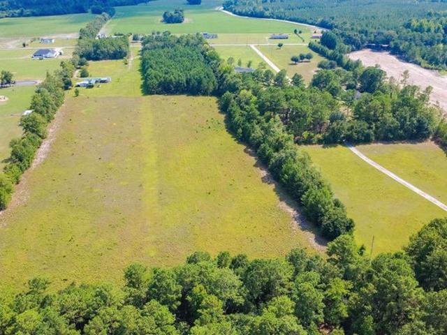 McNabb Shortcut Rd, Loris, SC 29569