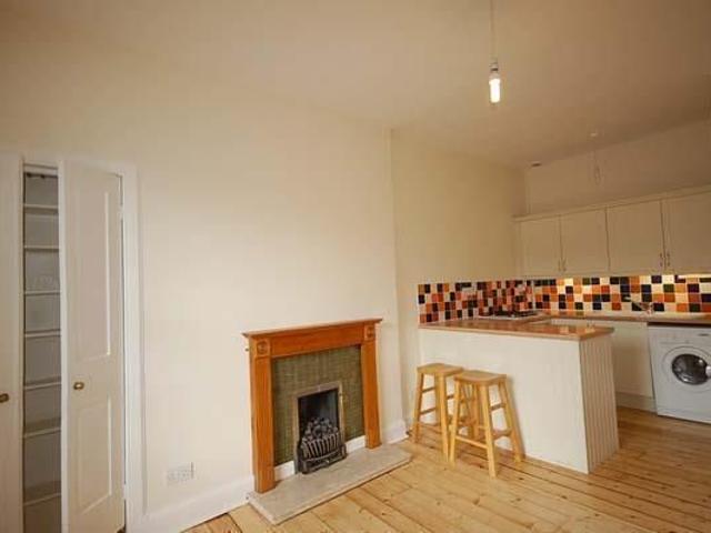 Mcneil Street, Edinburgh EH11, 1 bed flat to rent, £925 pcm | PrimeLocation