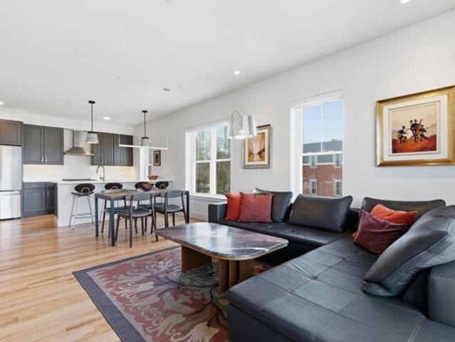 Mcauley Way Unit,portland, Condo For Sale