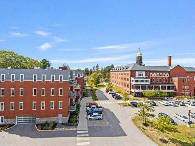 Mcauley Way Unit,portland, Condo For Sale