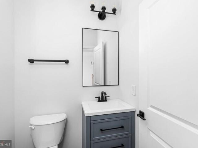 Mcadoo Ave, Hamilton, Home For Sale
