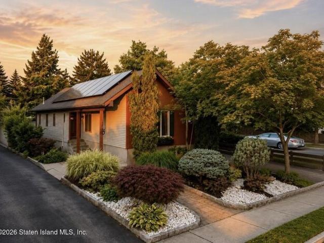 Mcarthur Ave, Staten Island, Home For Sale