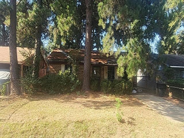 Mcarthur Dr
