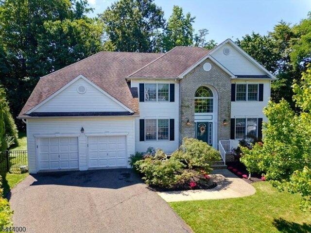 Mccune Ct, West Orange, Home For Sale