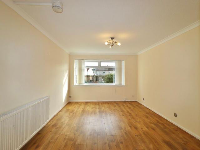 Mccallum Court, Armadale EH48, 1 bed flat to rent, £650 pcm | PrimeLocation
