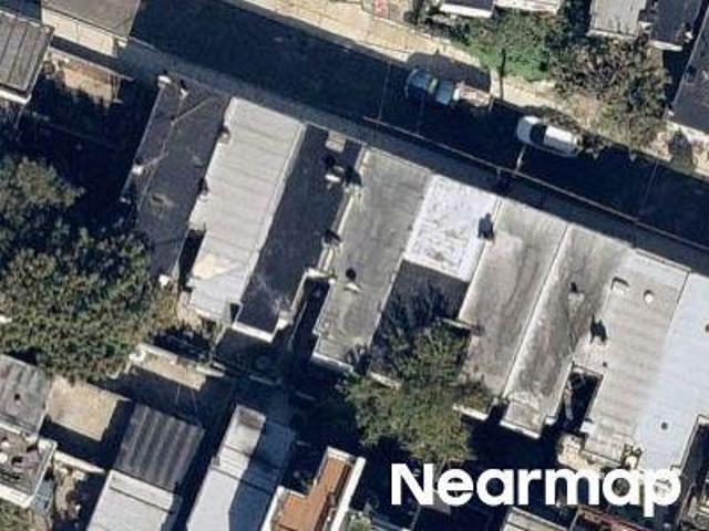Mcclellan St
