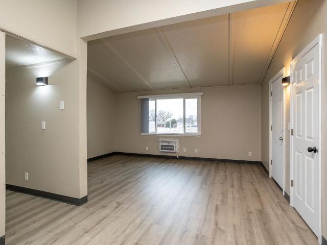 McCook Apartments 2 Bedroom Apartment for Rent at 340 Streeter Dr, Mccook Lake, SD 57049
