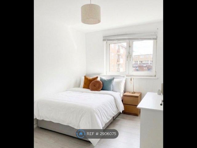 Mcconnell House, London SW8, 3 bed flat to rent, £995 pcm | PrimeLocation