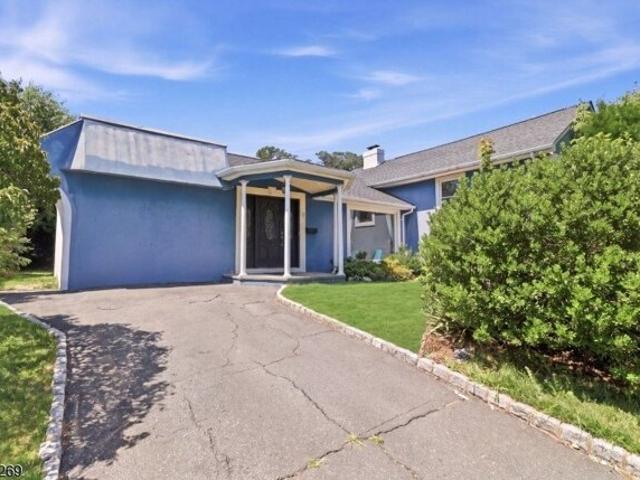 Mccosh Rd, Clifton, Home For Sale