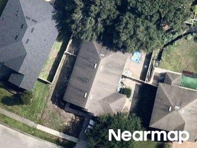 Mccormick Woods Dr