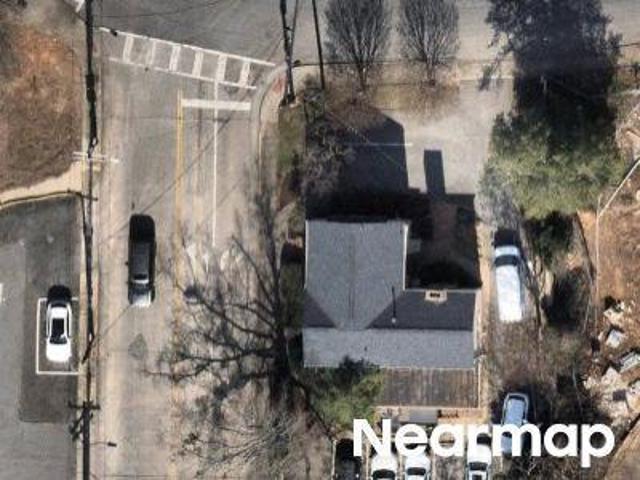Mcdaniel Ave