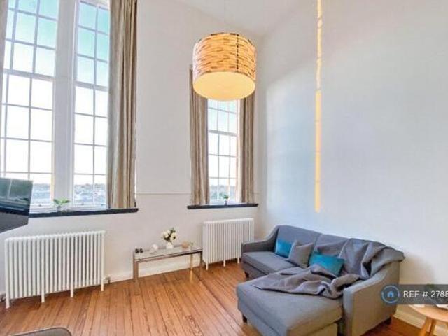 Mcdonald Road, Edinburgh, 1 Bedroom Flat