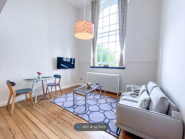 Mcdonald Road, Edinburgh EH7, 1 bed flat to rent, £1,499 pcm | PrimeLocation
