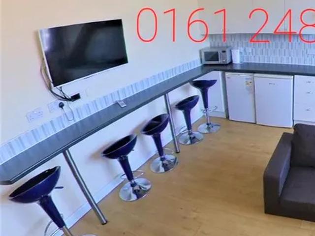 McDonald's, 336 Wilmslow Road, Manchester, M14 6XQ, United Kingdom | 5 bed apartment for rent #16540241 | Rentberry