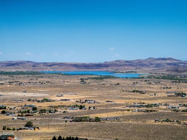 McGuire Ave, Silver Springs, NV 89429