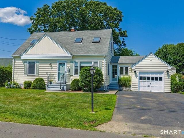 Mckinnel Ct, Branford, Home For Sale