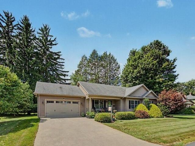 Mckinley Ave, Easthampton, Home For Sale