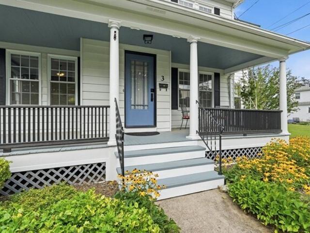 Mckinley Ave, Easthampton, Home For Sale