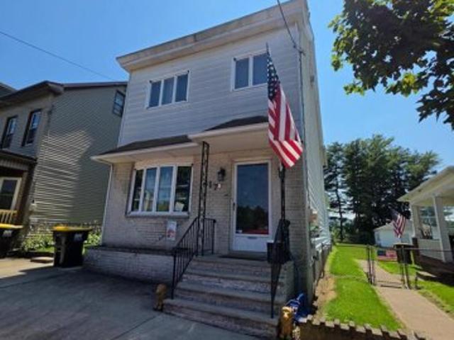 Mcknight St, Gordon, Home For Sale