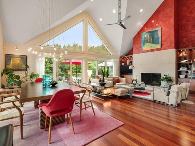 Mclane Rd Unit,stowe, Home For Sale