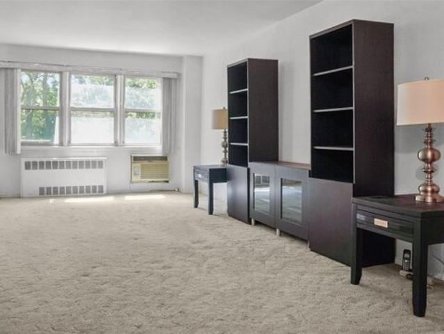 Mclean Ave Apt B, Yonkers, Property For Sale