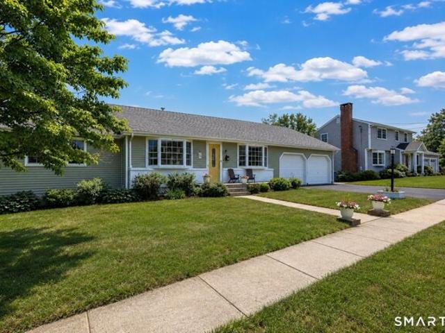 Mcleod Pl, Stratford, Home For Sale