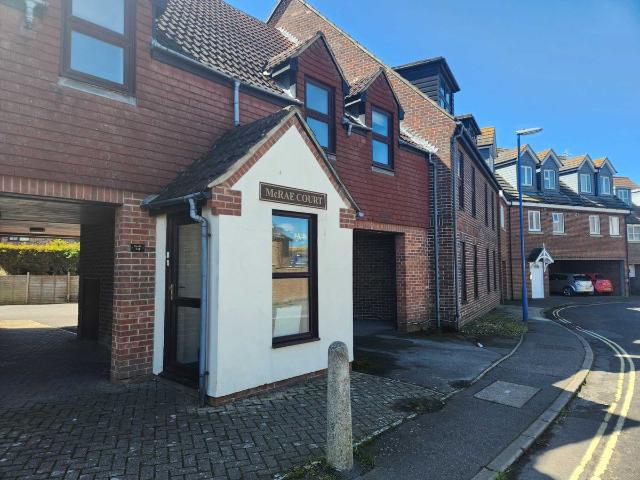 Mcrae Court, Lewis Road PO20, Studio to rent, £700 pcm | PrimeLocation