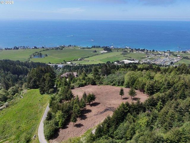 McVay Creek Tl Rd # 310, Brookings, OR 97415