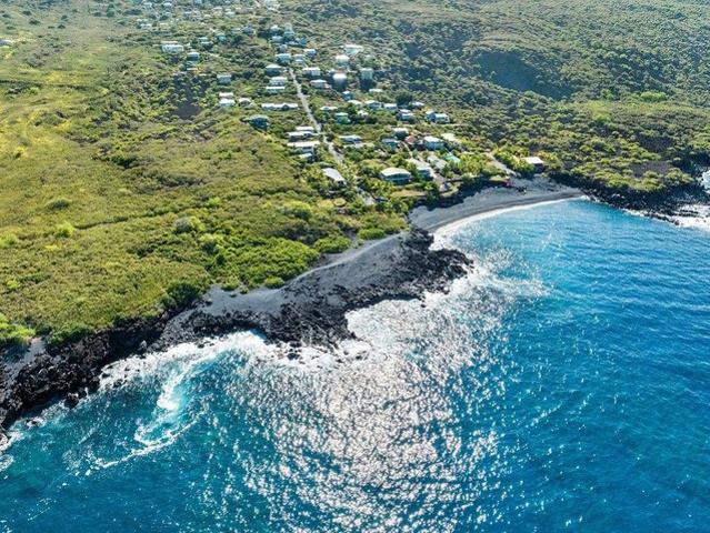 Mamalahoa Hwy, Captain Cook, HI 96704