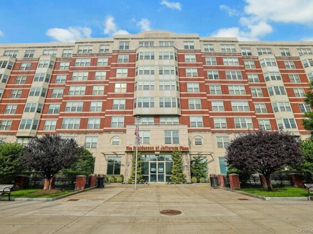 Mamaroneck Ave Apt,white Plains, Condo For Sale