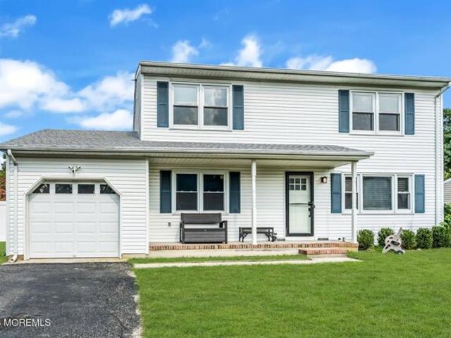 Mamie Dr, Brick, Home For Sale