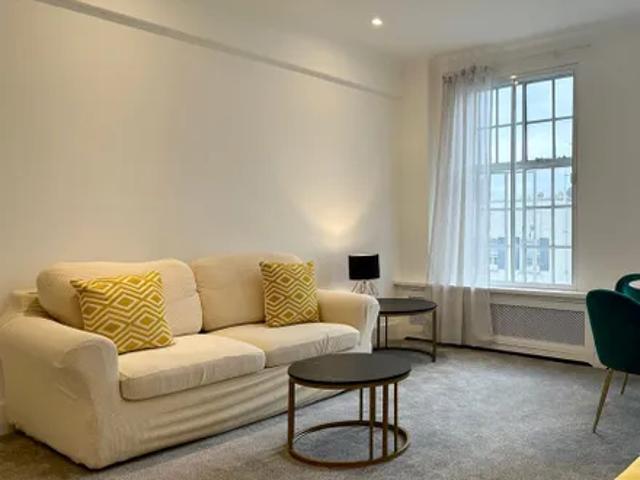 Mamounia Lounge, 136 Brompton Road, London, SW3 1HY, United Kingdom | 2 bed apartment for rent #166975292 | Rentberry