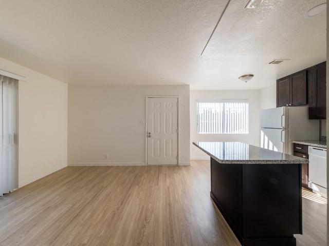Manteca Golf and Tennis Villas 2 Bedroom Apartment for Rent at 367 N Union Rd, Manteca, CA 95337