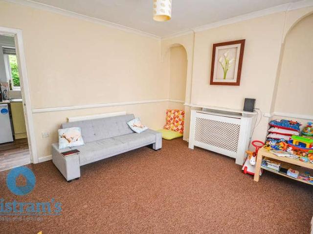 Manton Crescent, Beeston, NG9