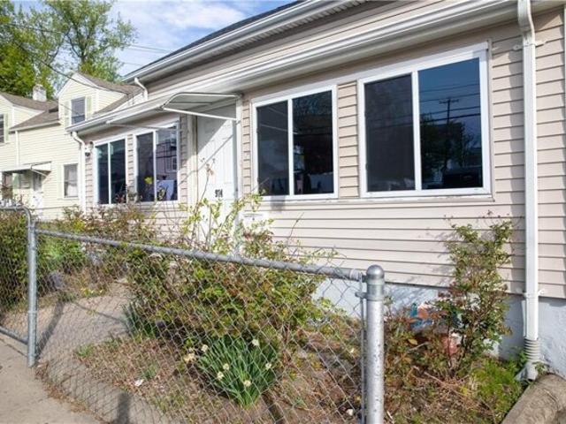 Manton Ave, Providence, Home For Sale
