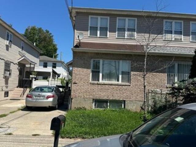 Manton Pl, Staten Island, Home For Sale