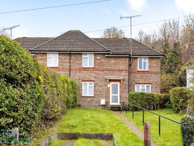 Manton Road, Brighton BN2, 4 bed semi detached house to rent, £2,100 pcm | PrimeLocation