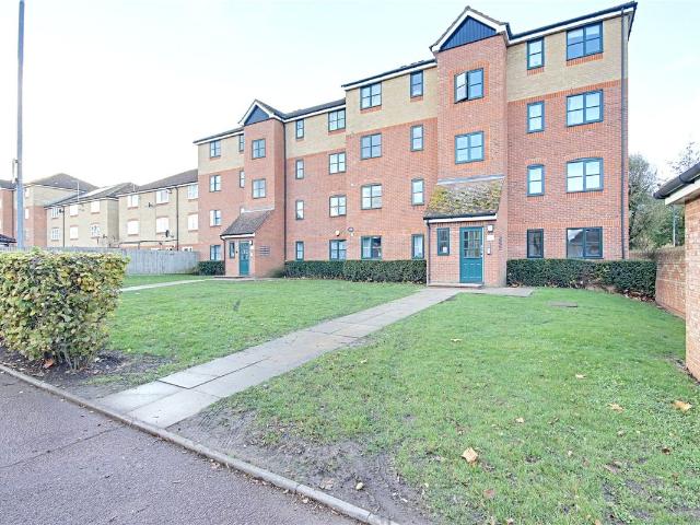 Manton Road, Enfield EN3, 1 bed flat to rent, £1,500 pcm | PrimeLocation