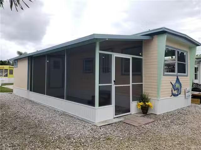Manufactured ST. JAMES CITY, FL 2581 Oleander St #LOT23