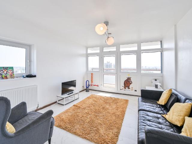 Manwood Street, North Woolwich E16, Block of flats to rent, £2,100 pcm | PrimeLocation