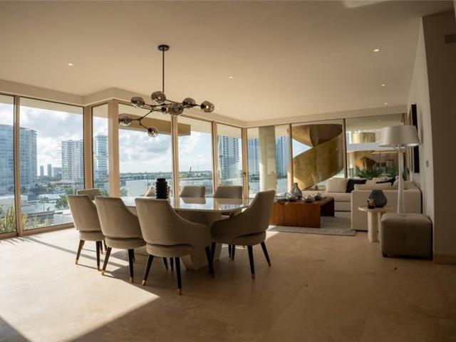 Manzana 27 Lote 1 02 Puerto Cancun Blvd Unit 507, Cancun, TX 77500