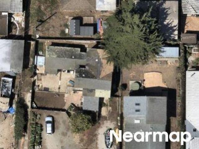 Manzanita Dr
