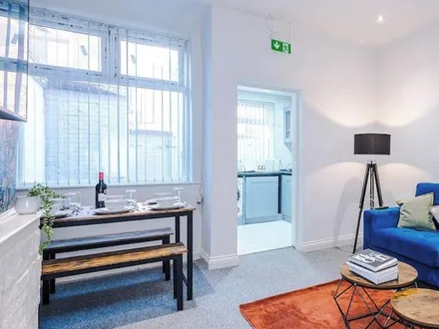 Manchester, M40 5FQ, United Kingdom | 3 bed townhouse for rent #165112356 | Rentberry