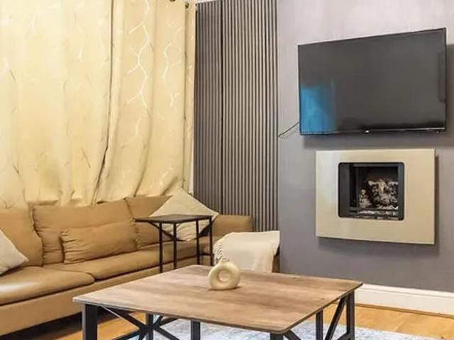 Manchester, M40 7AB, United Kingdom | 2 bed townhouse for rent #147342258 | Rentberry