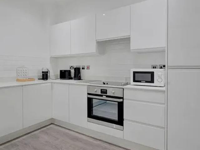 Manchester, M40 7NA, United Kingdom | 3 bed apartment for rent #165052921 | Rentberry