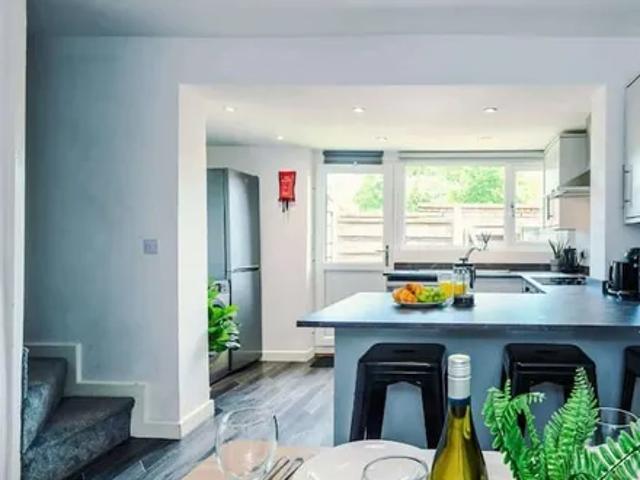 Manchester, M40 1GJ, United Kingdom | 2 bed apartment for rent #163718717 | Rentberry