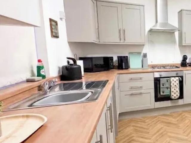 Manchester, M40 2RU, United Kingdom | 3 bed house for rent #166723538 | Rentberry