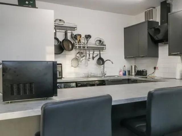 Manchester, M8 0WT, United Kingdom | 3 bed townhouse for rent #165072965 | Rentberry