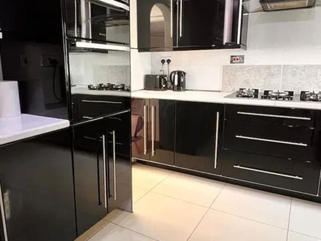 Manchester, M11 3JB, United Kingdom | 3 bed house for rent #165017422 | Rentberry
