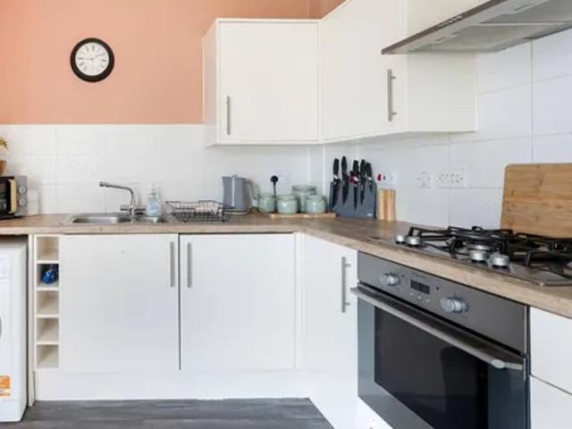 Manchester, M11 3NE, United Kingdom | 3 bed house for rent #165088625 | Rentberry